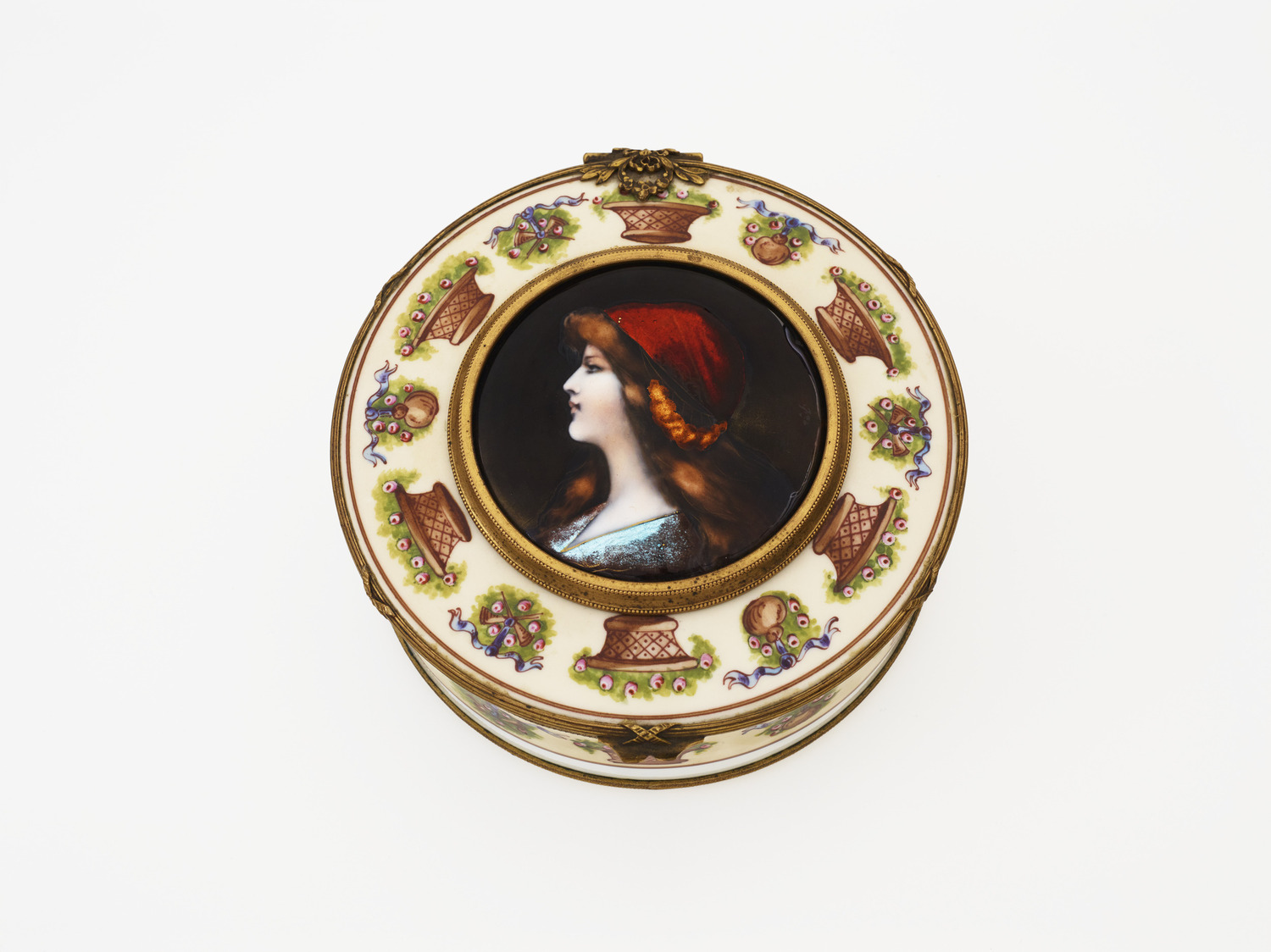 Meissen Trinket Box adorned with an Enamel-Painted Portrait of a Woman ...